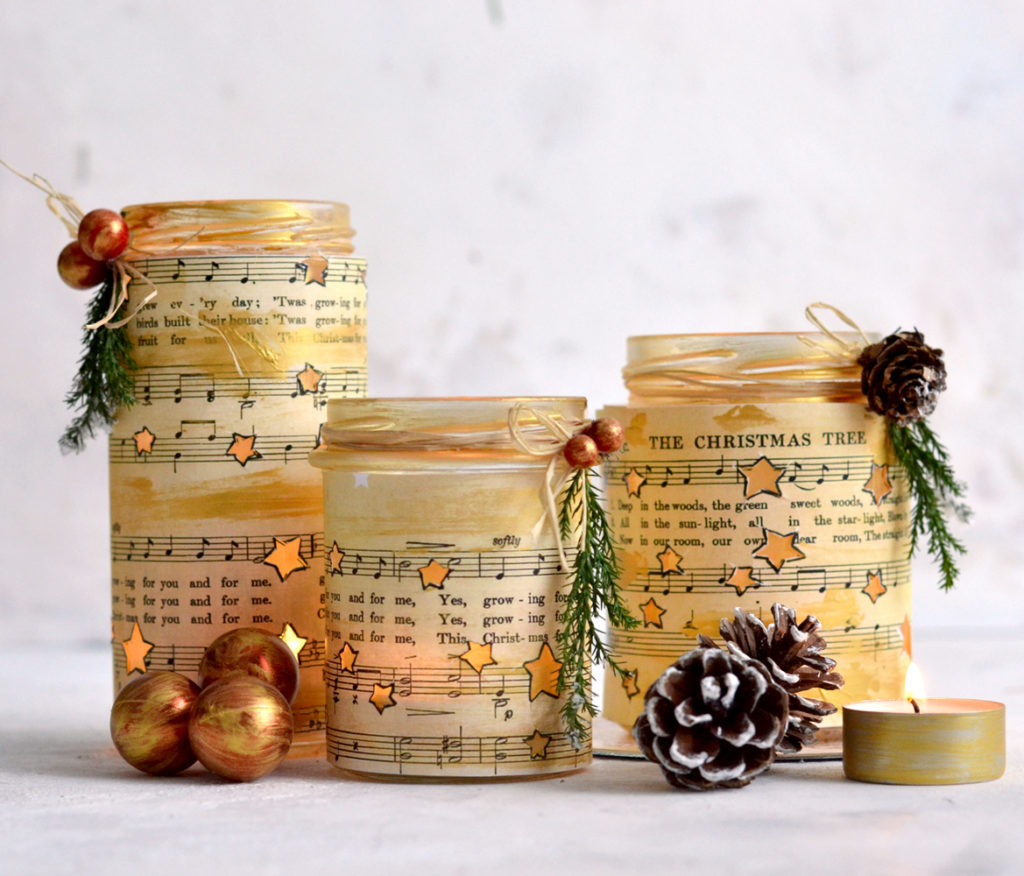 DIY Glowing Stars Gold Luminaries - free printable