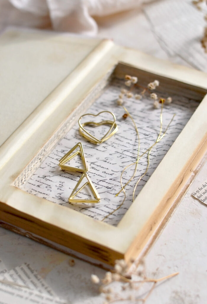 DIY Book Box! - The Graphics Fairy