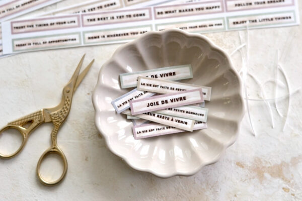 Card Decorating Ideas: (Beautiful Card Kit!) - The Graphics Fairy