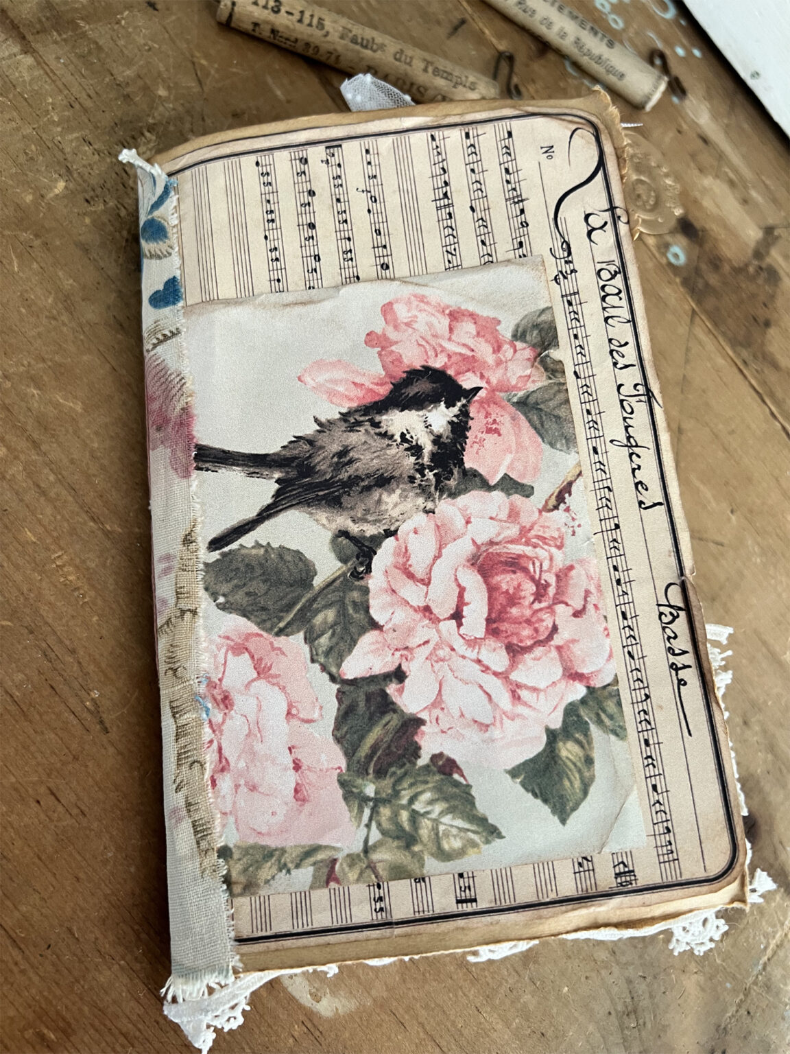 Journal Binding: (Part 2 of Junk Journal Course) - The Graphics Fairy