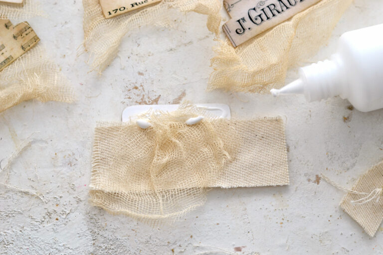 DIY Junk Journal Embellishments! - The Graphics Fairy