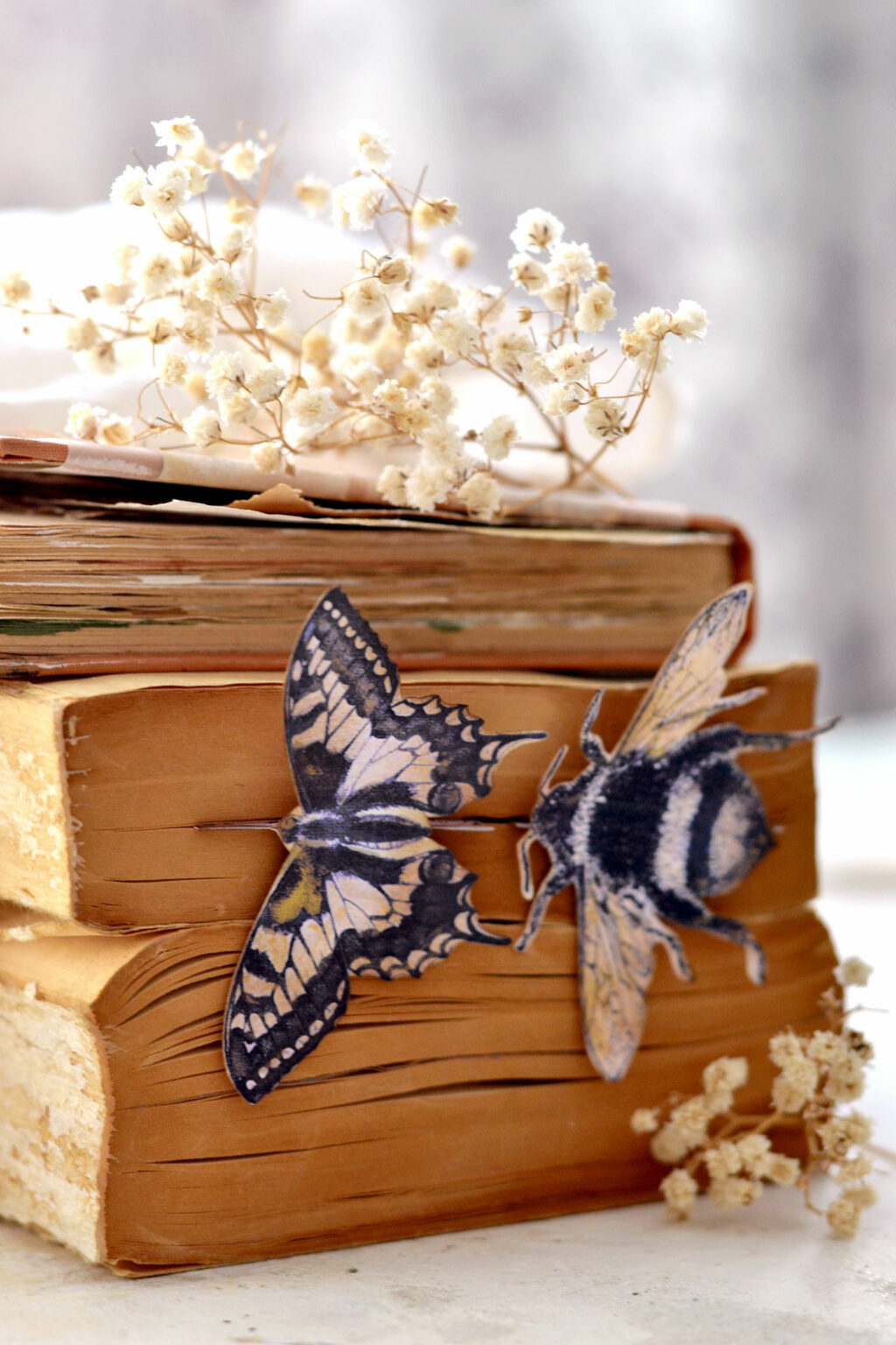 Paper Bookmarks (Butterflies)! - The Graphics Fairy