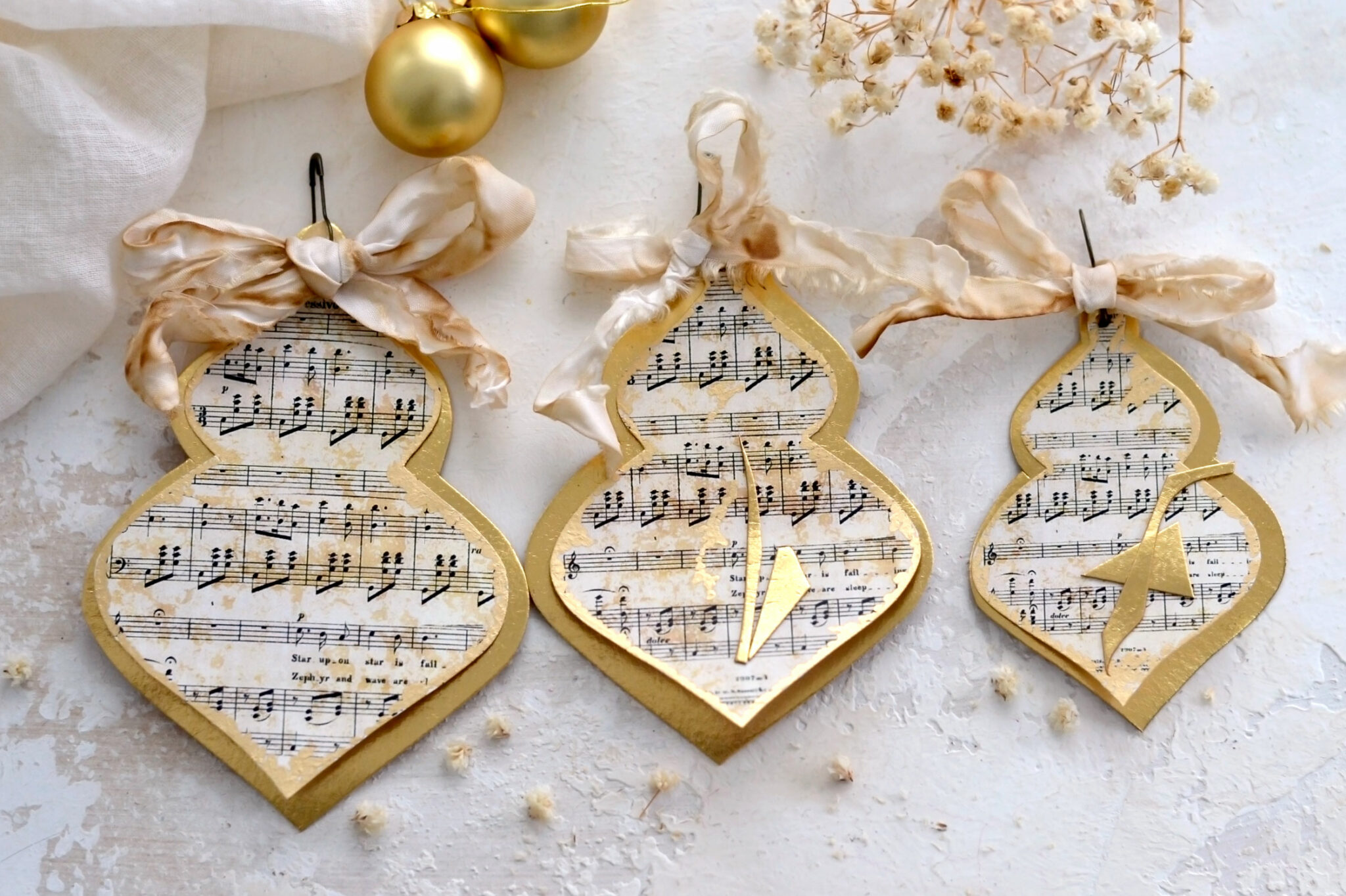 DIY Sheet Music Christmas Ornaments! - The Graphics Fairy