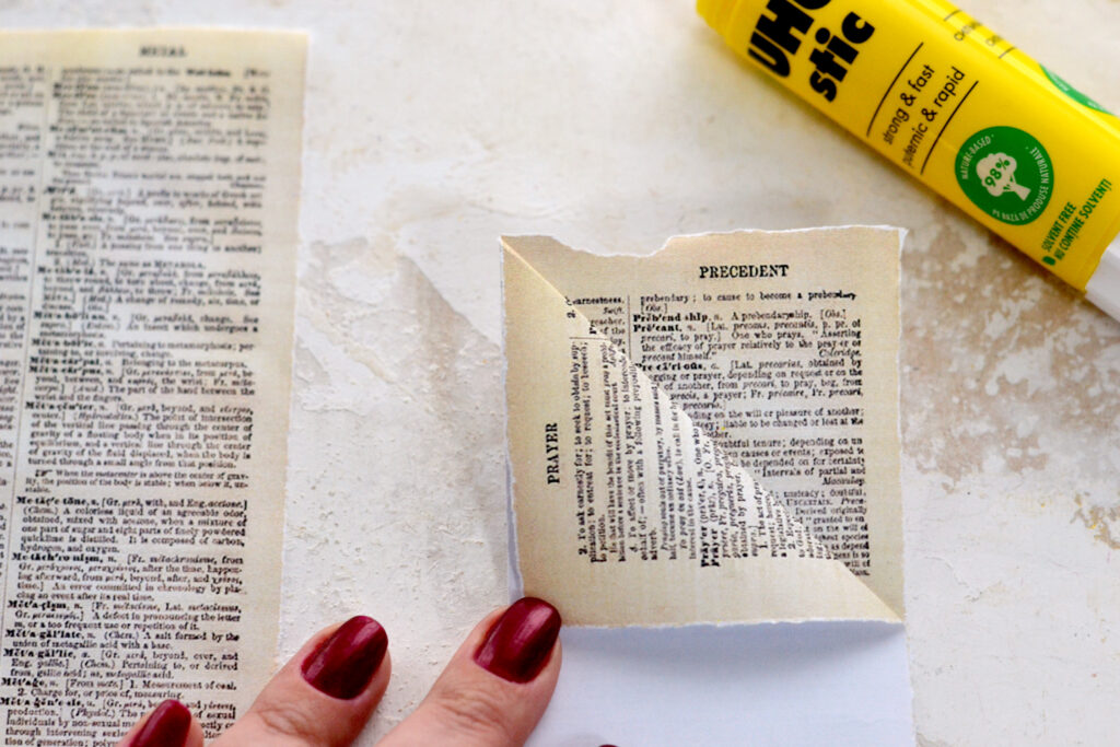 Book Page Tags: Double Pockets! - The Graphics Fairy